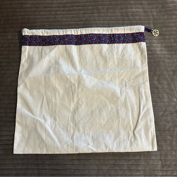 Tory Burch | Bags | Tory Burch Charm Drawstring Dust Bag | Poshmark
